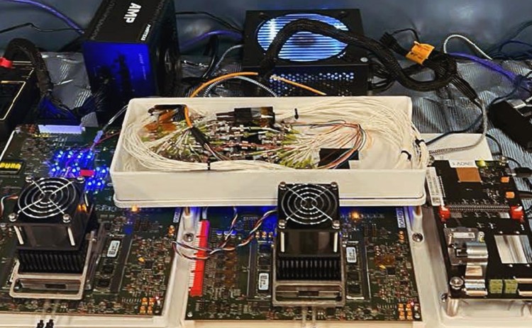 Au Cœur de l’Innovation : Décryptage du Processeur Intel PUMA à 528 ...