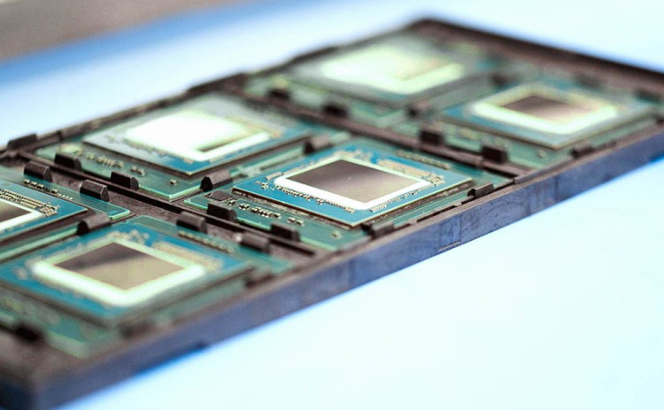 La fin d’une ère ? Intel pourrait céder sa production de pointe à TSMC ...